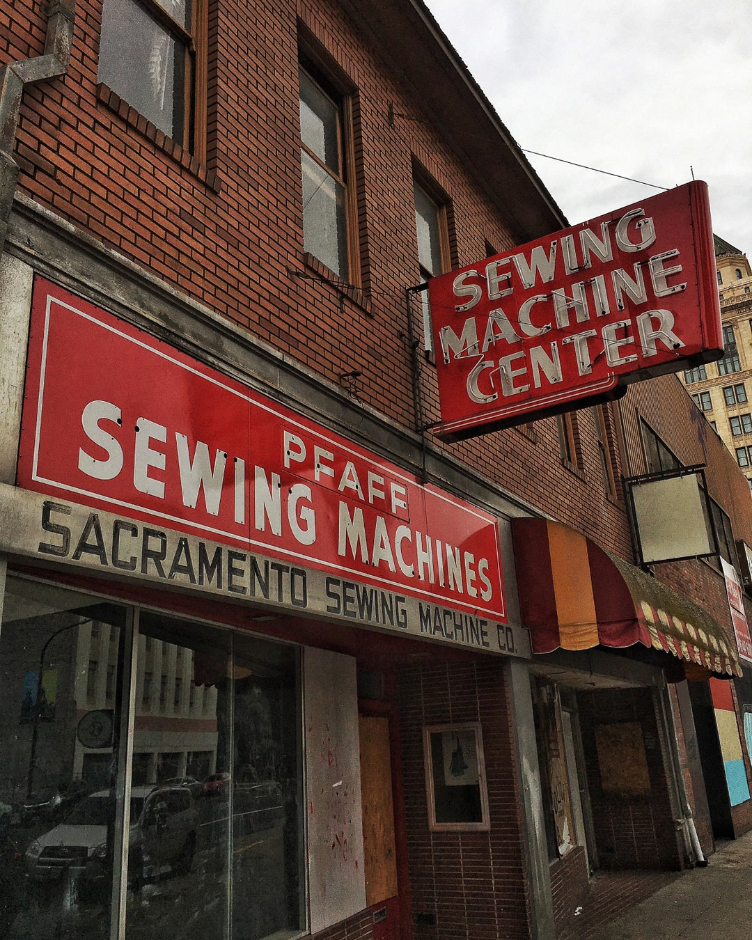 Sewing Machine Center | Downtown Sacramento California | Vintage Signs ...