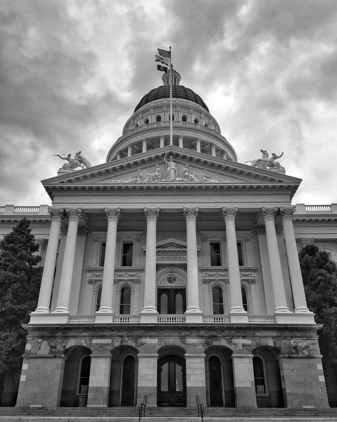 West Steps | State Capitol Building Sacramento California | Black ...