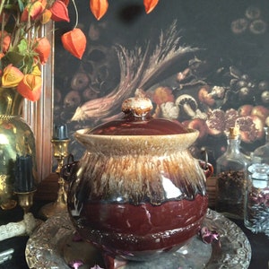Large Vintage Witch Cauldron / Footed Ceramic Lidded Cauldron - Etsy
