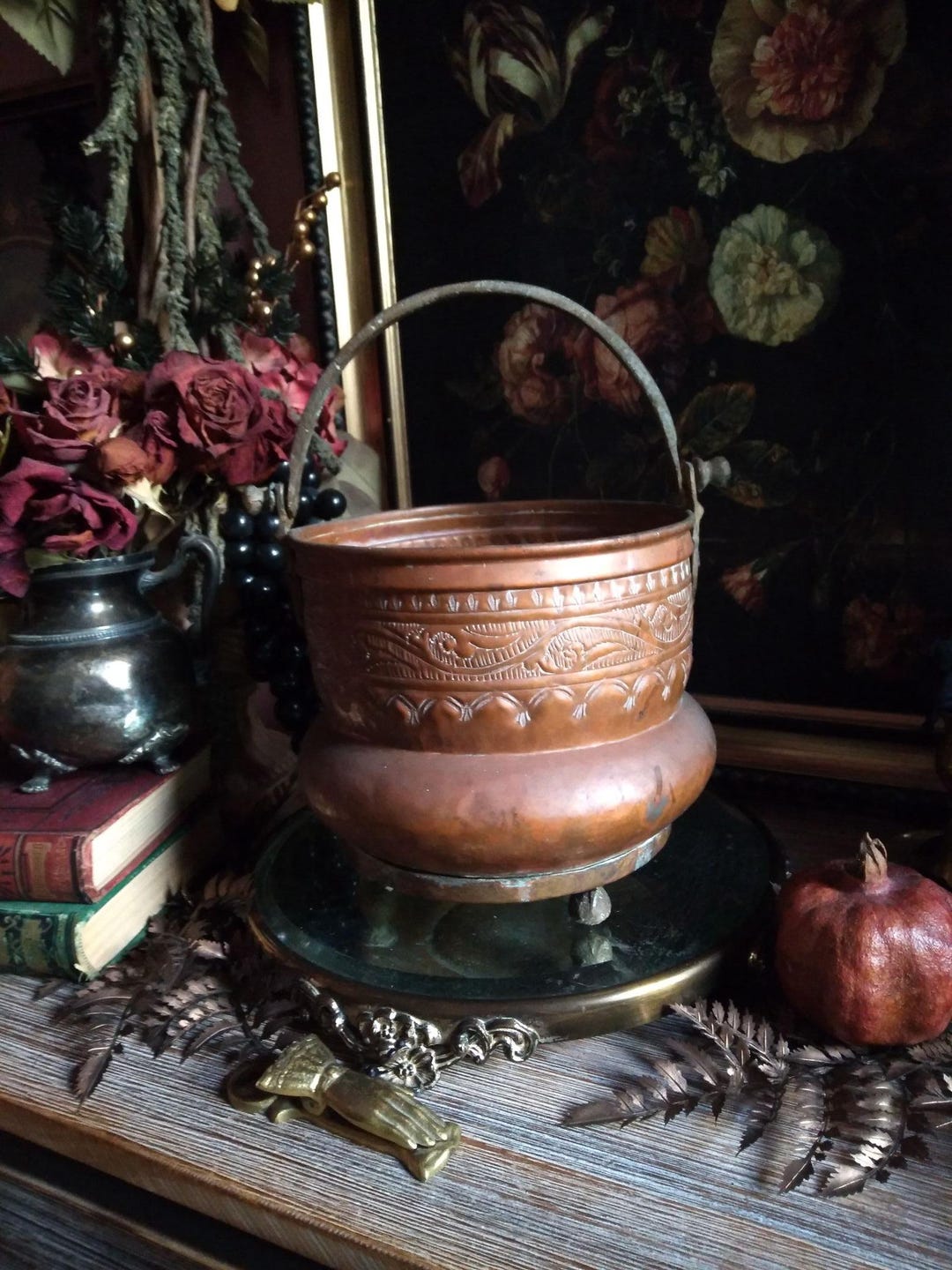 Large Antique Ornate Hammered Copper Cauldron / Vintage Triple Foot ...