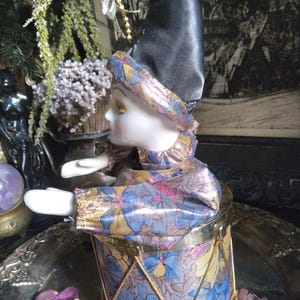 Moving Vintage Pierrot Clown Doll Music Box / Clown Automaton ...