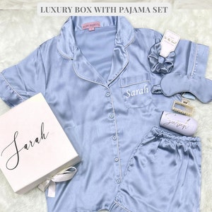 Personalized Bridesmaid Pajama Proposal Box, Satin Short Set - Etsy