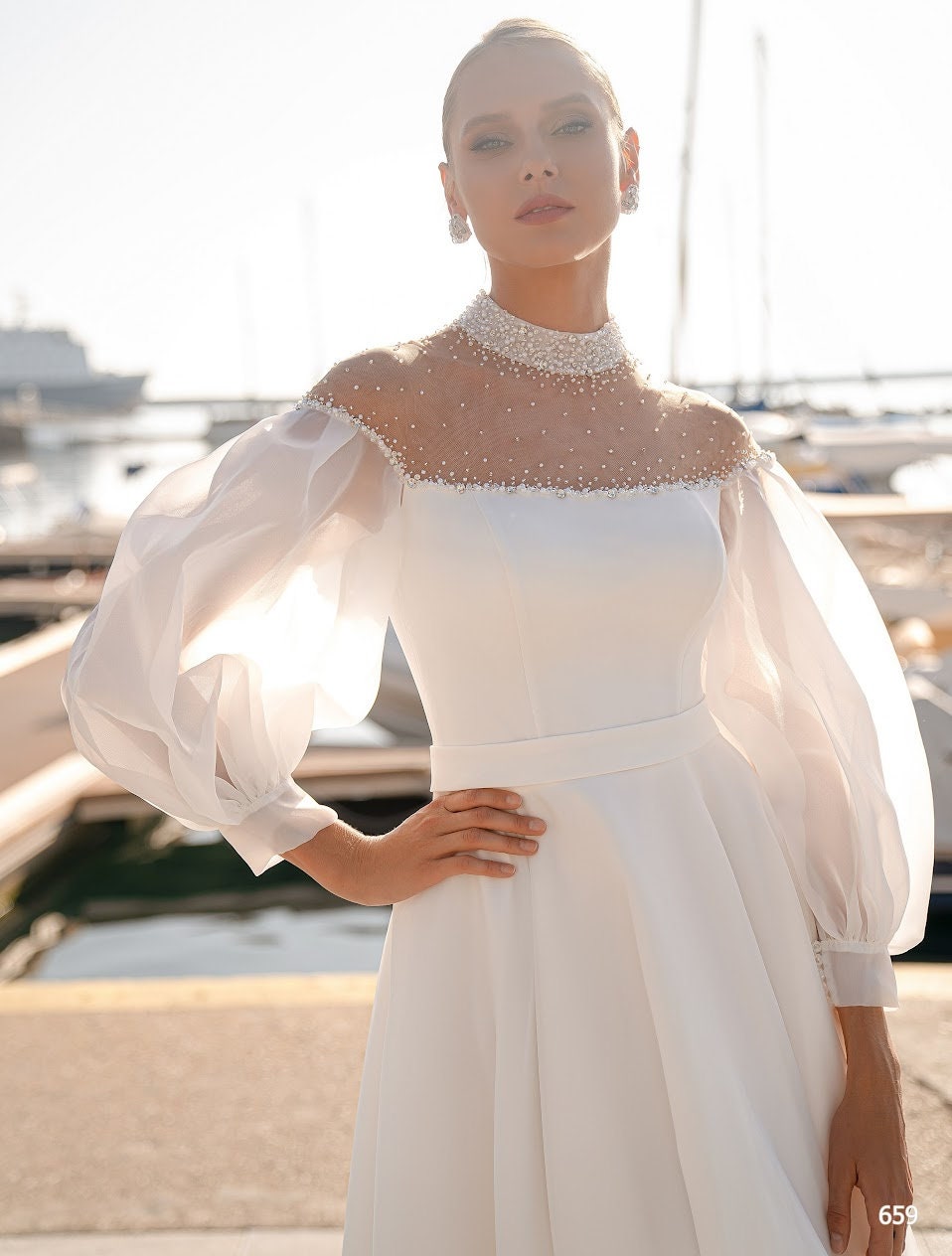 Clover Curve Neckline Dress | atelier-yuwa.ciao.jp