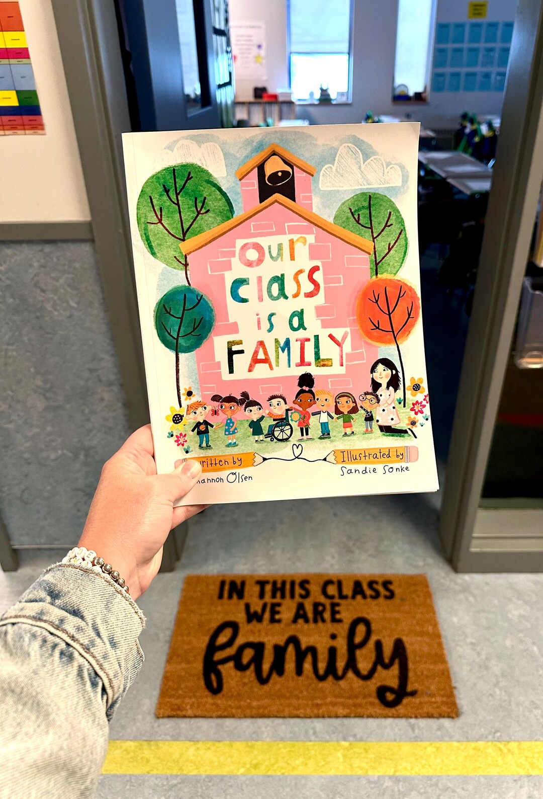 In This Class We Are Family Doormat, Cute Teacher Themed Doormat, Back ...