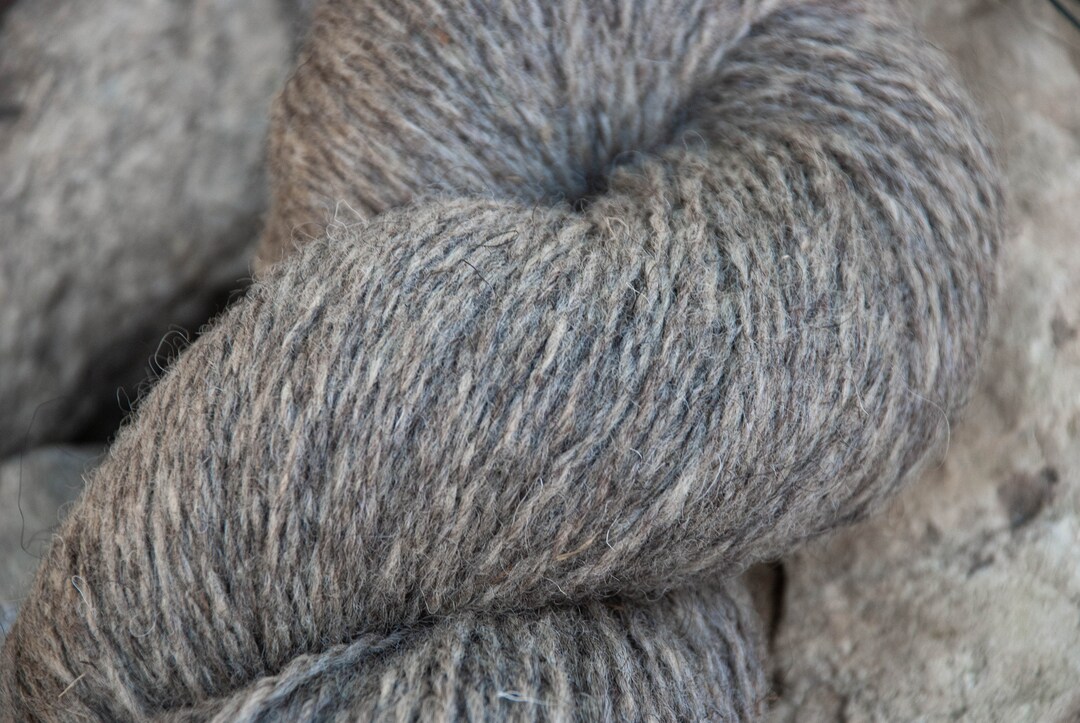 DESTASH Undyed Mix Grey Yarn Dundaga 6/2, Latvian Wool Yarn - Etsy