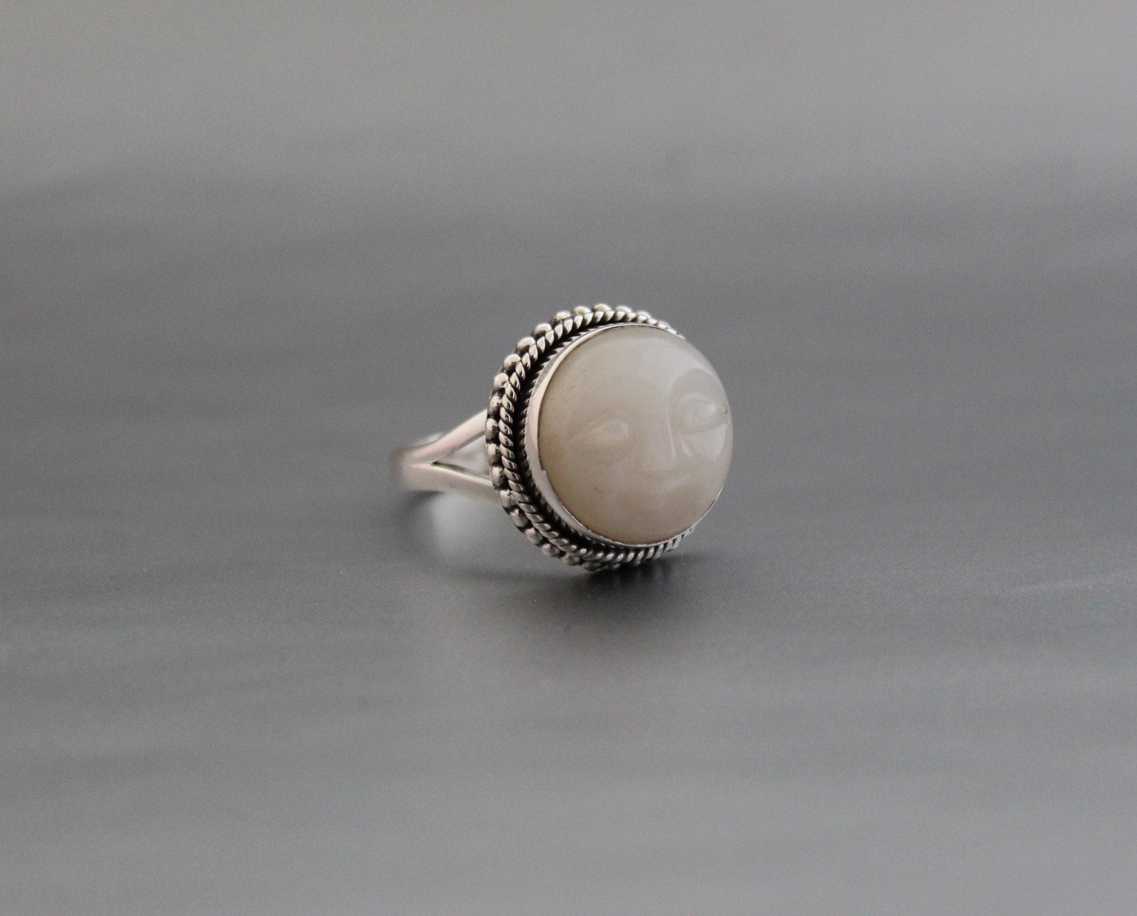 White Moonstone Ring Moon Face Ring Crescent Moon Ring | Etsy
