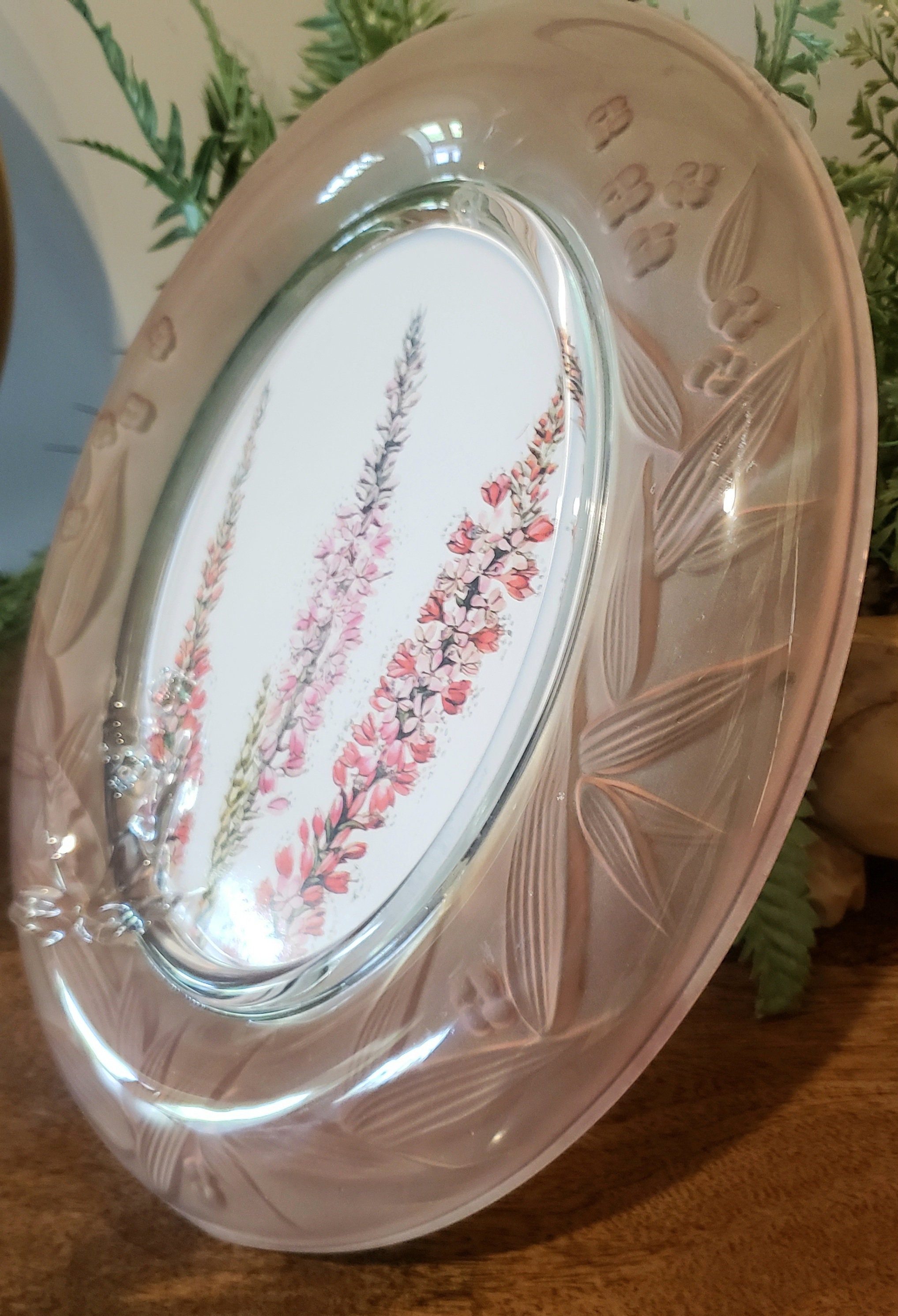 Mikasa Crystal Oval Picture Frame Pink Frost Glass/vintage 1990s 12 ...