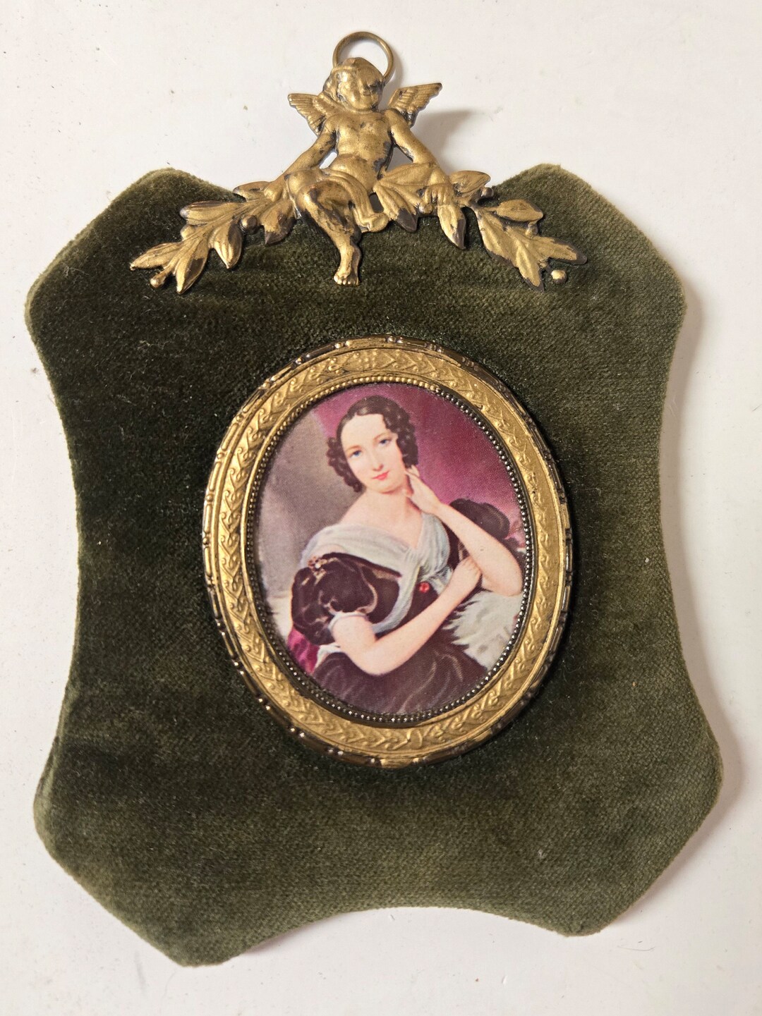 Victorian Cameo Style Wall Art/vintage 1960s French Victorian Wall ...