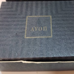 Avon Musical Instrument Pin Mandolin/vintage 1990s Avon Lucite Goldtone ...