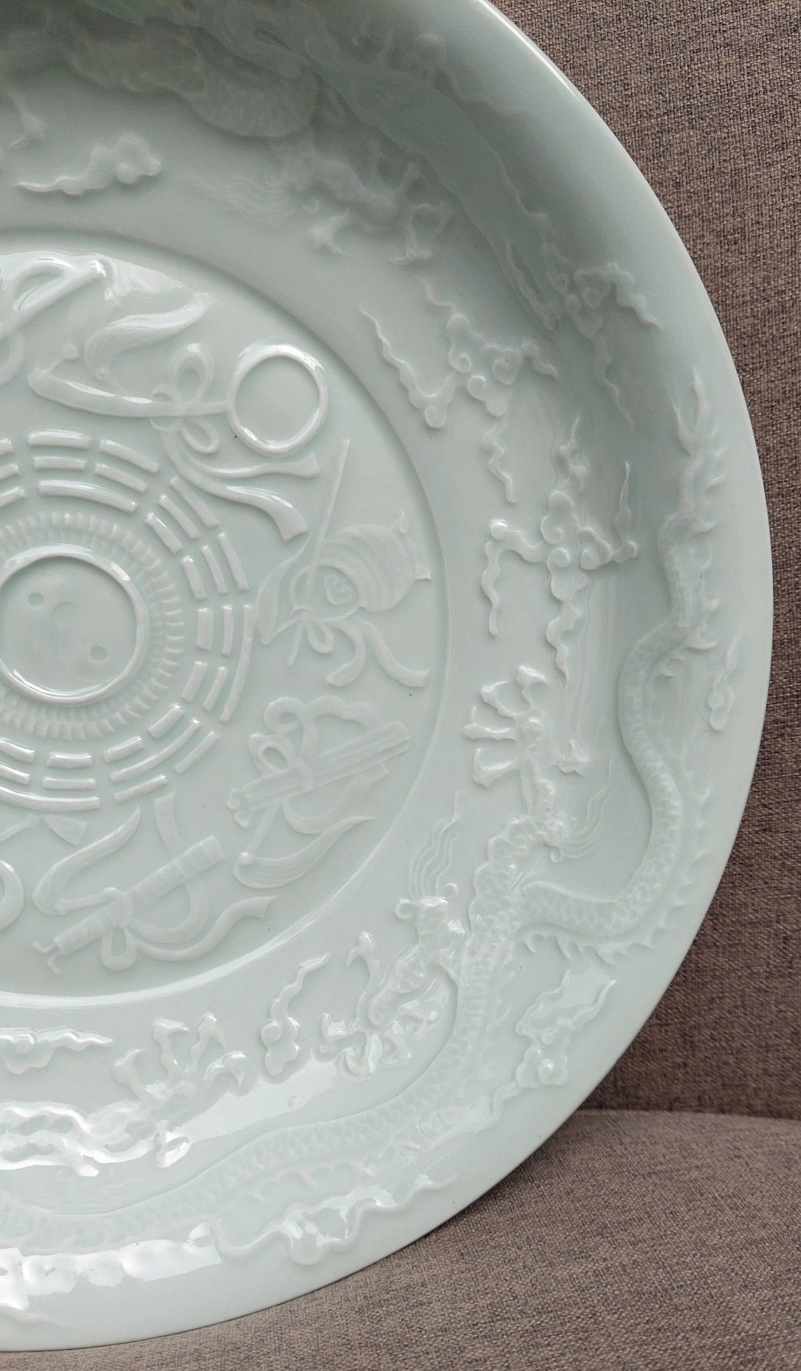 A Large Chinese Antique Ming Dynasty 'daoist Emblems' Porcelain Dish ...