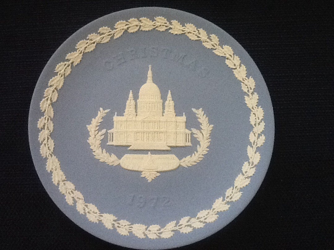 Plate Christmas 1972 Wedgewood - Etsy