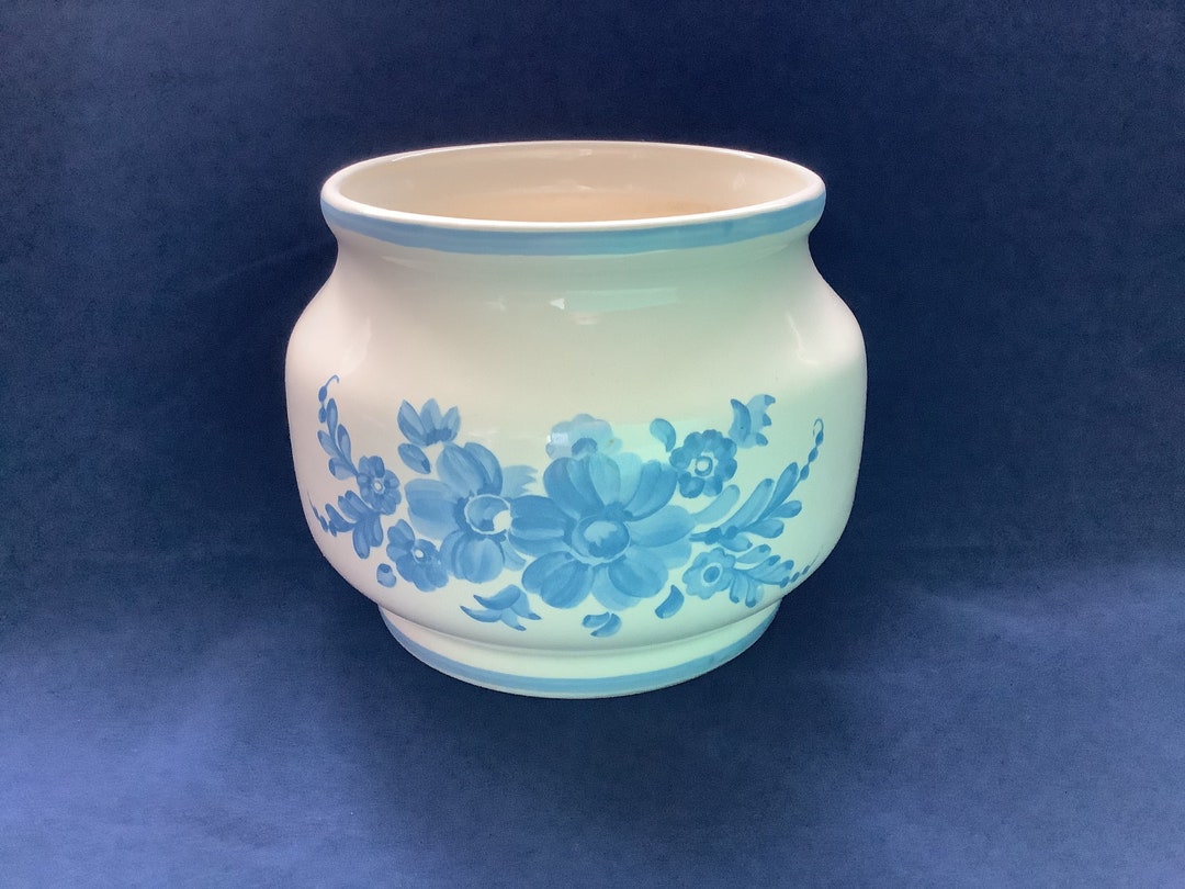 FTDA Vase Cream and Country Blue Planter - Etsy