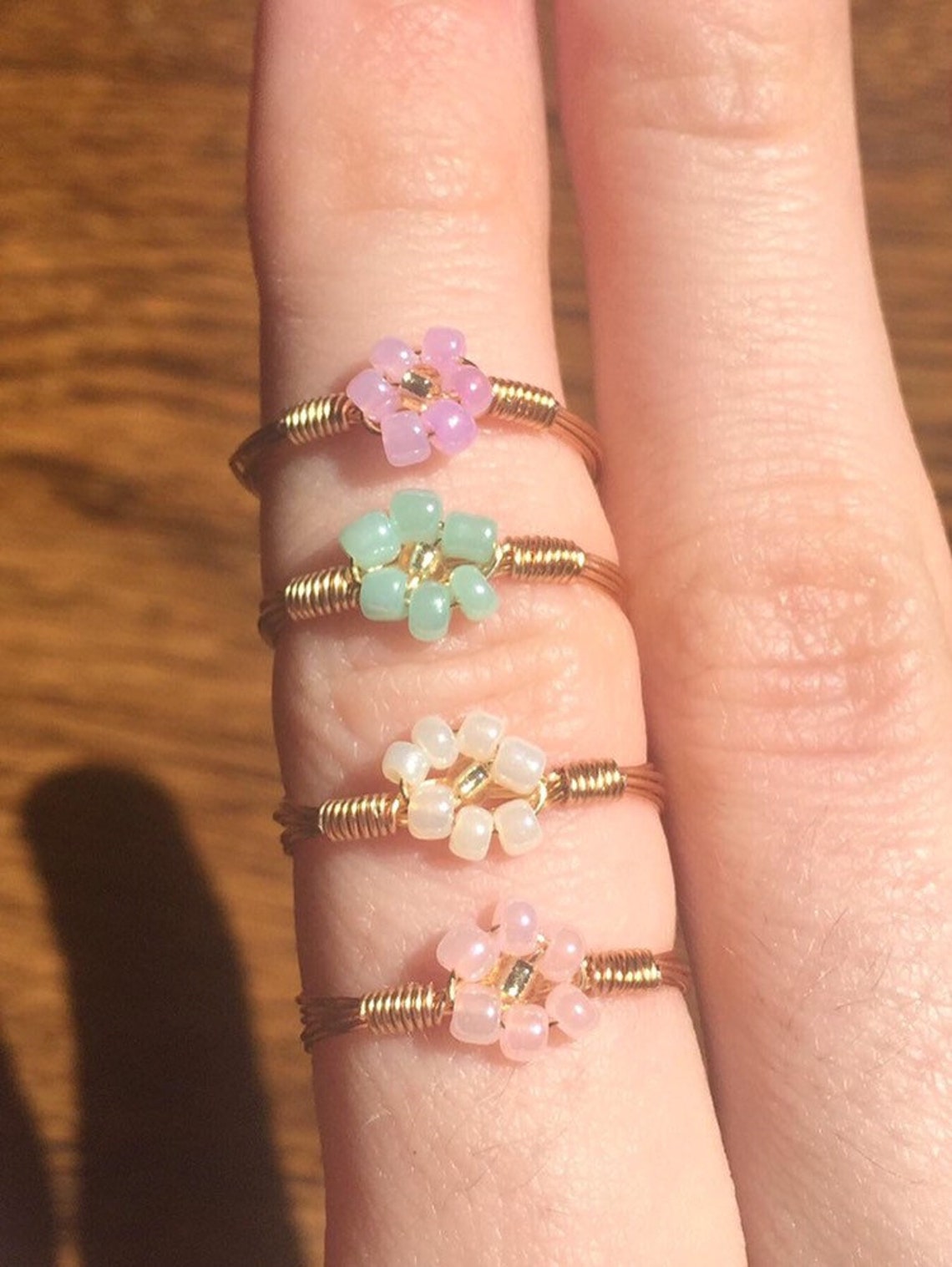 Daisy Wire Wrapped Ring, Dainty Daisy Ring, Beaded Daisy Ring, Vintage ...