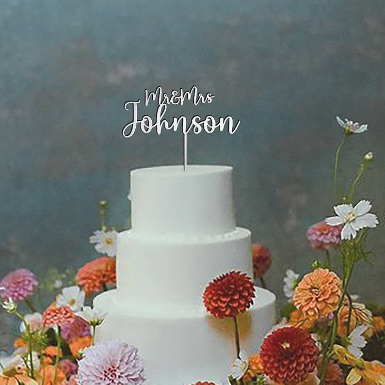 Custom Wood Wedding Cake Topper, Mr & Mrs Script - Etsy