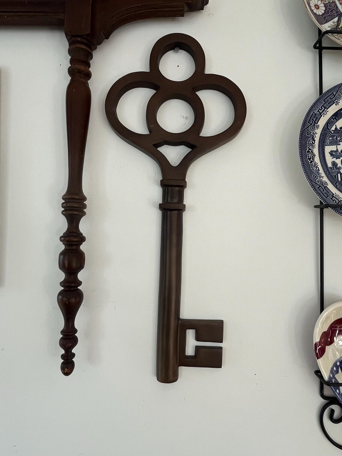 Vintage Large Metal Keys Set of Two Retro Wall Hanging Decor Farmhouse ...