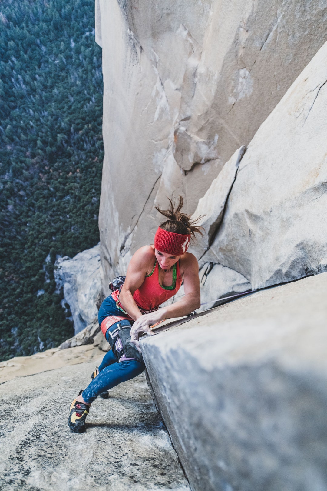 Climber (barbara - Babsi - Zangerl) Free Climbing the Nose (changing ...