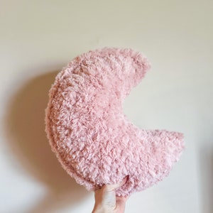 The Weighted Moon Pillow Crochet Pattern PDF | Beginner Friendly Cute ...