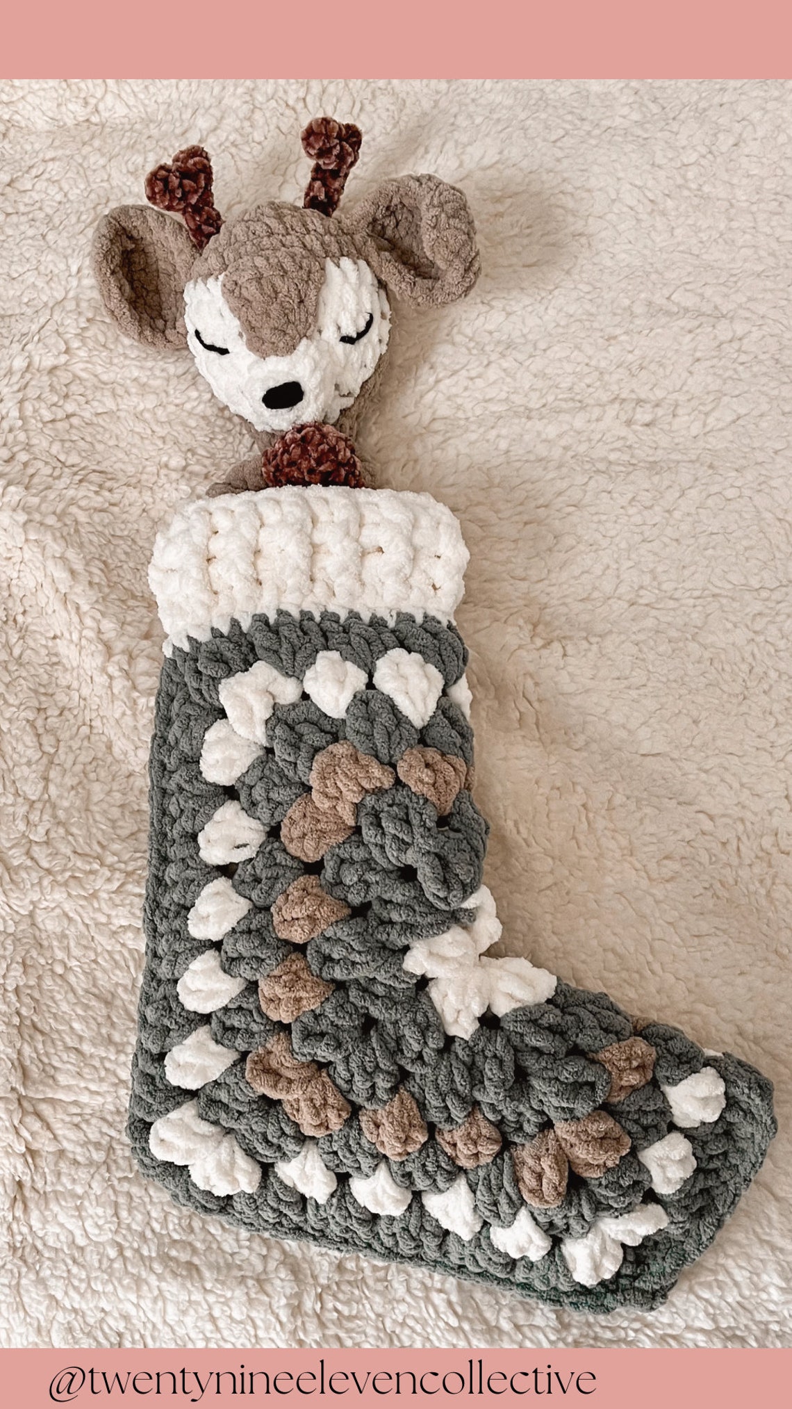 Retro Vibes Stocking Pattern PDF | Beginner Friendly Granny Stitch ...
