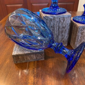 Diamond Patterned Blue Glass Water Goblets - Etsy