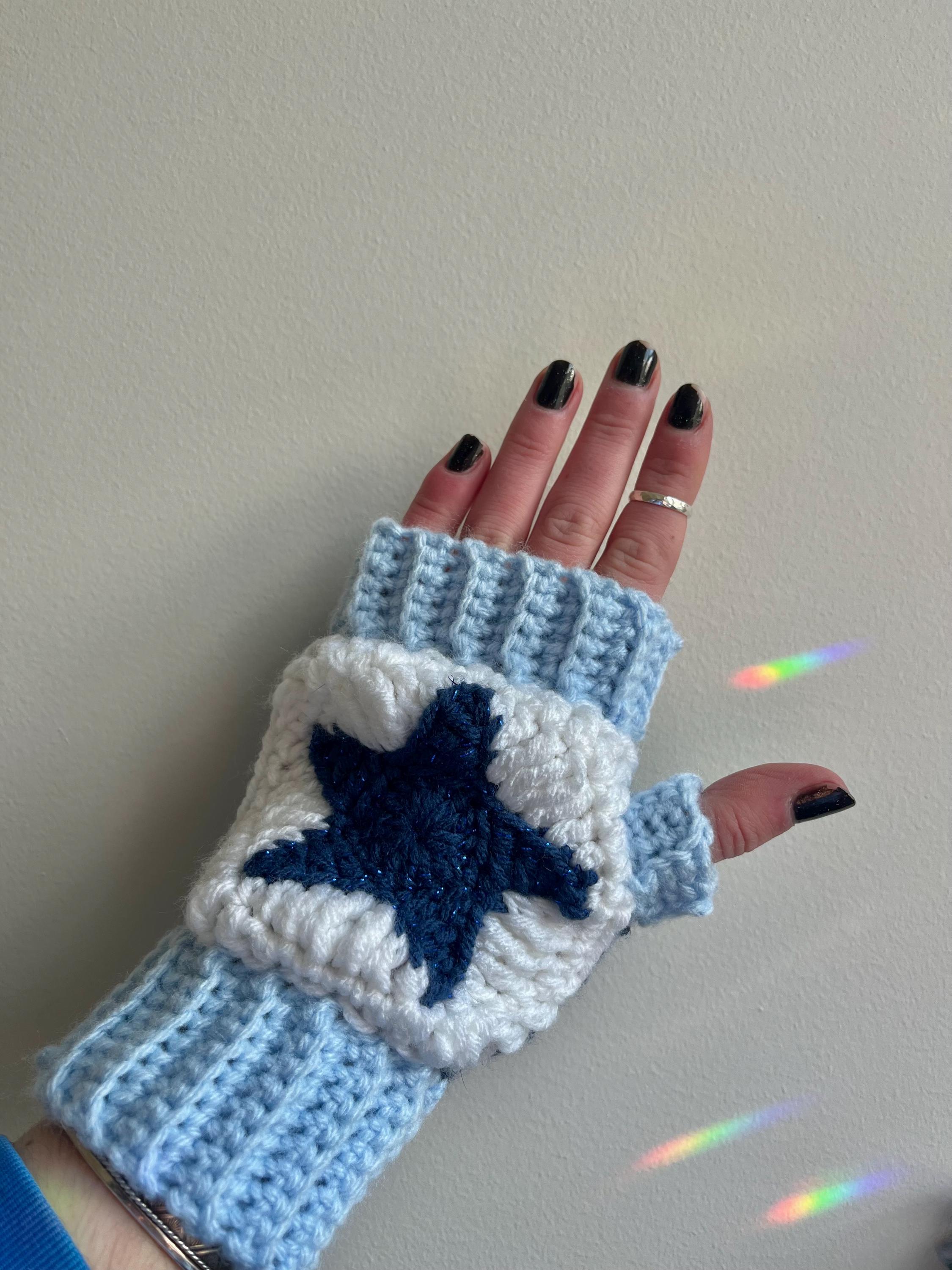 Winter Wonderland Star Gloves - Etsy