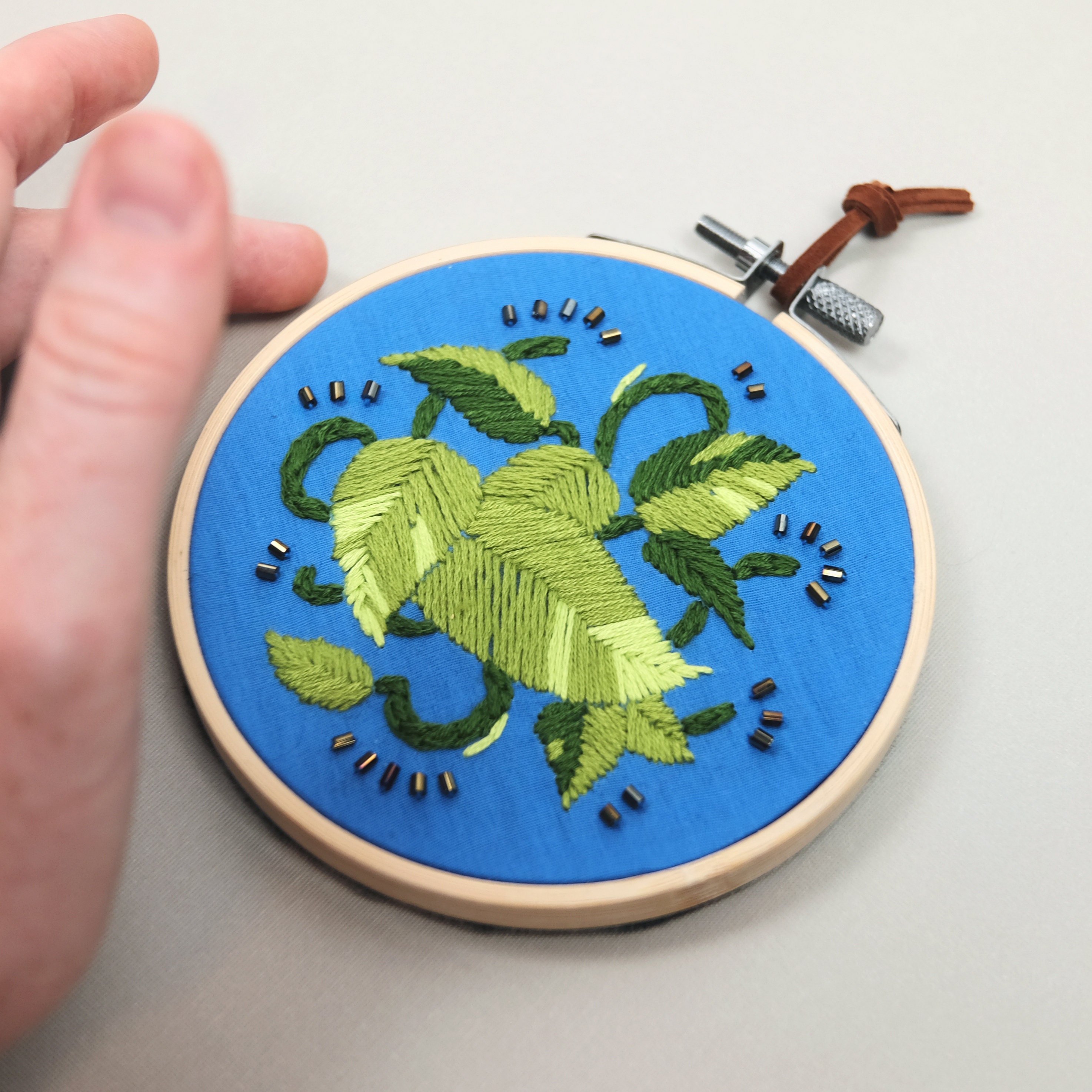 Pothos Hand Embroidered Houseplant Decor Embroidery Hoop | Etsy
