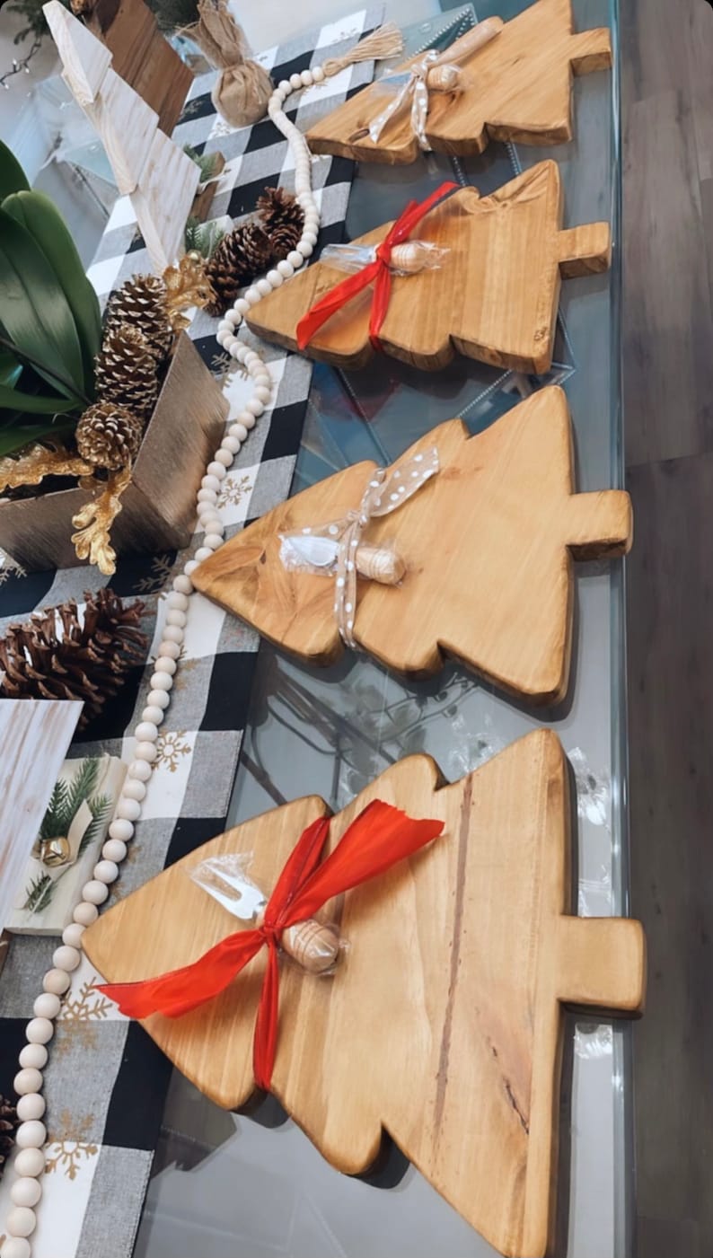 Handmade Christmas Tree Charcuterie Board: Solid Pine Holiday Serving ...