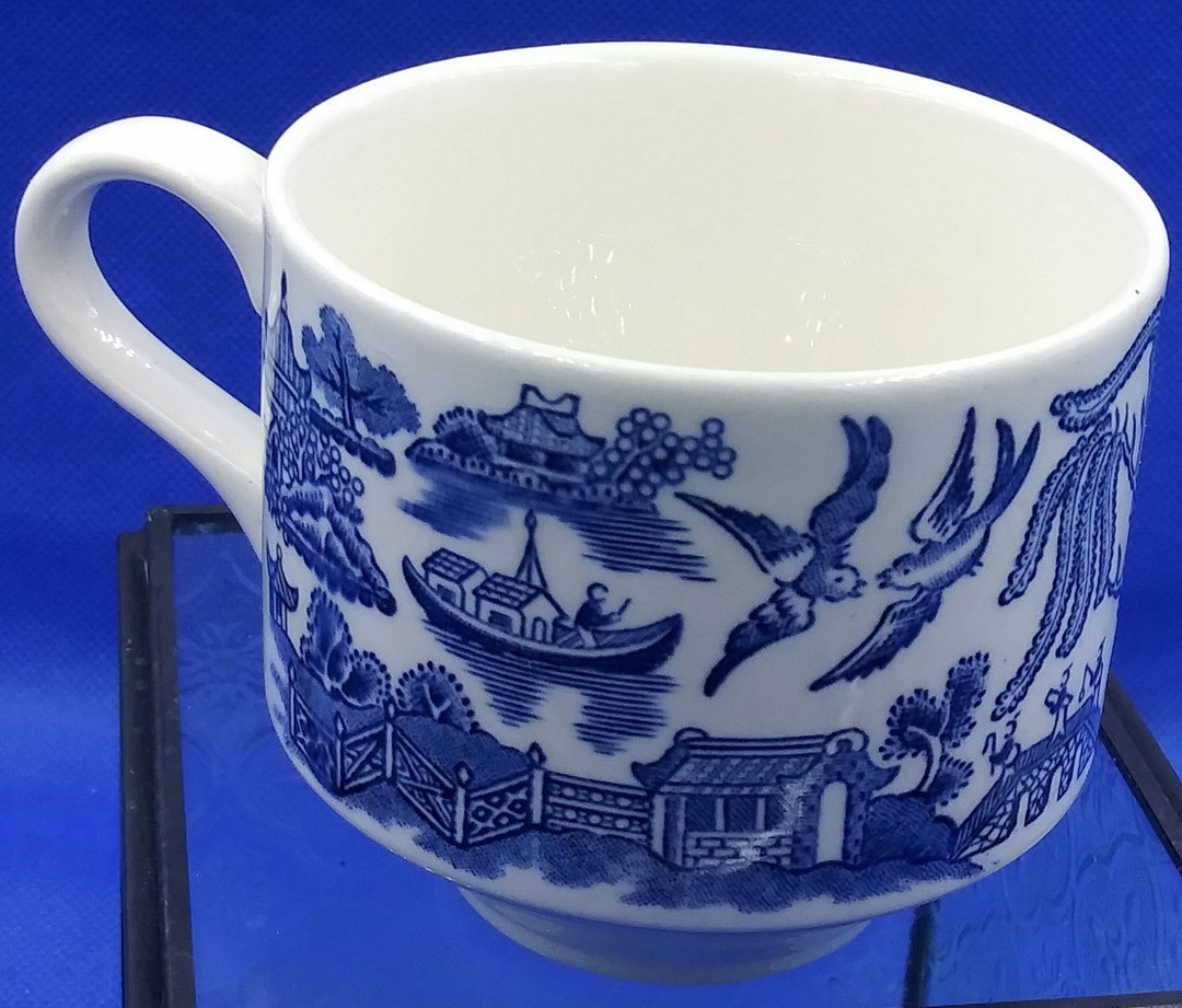 Churchill England Blue Willow Porcelain Tea/coffee Cup. Vintage ...