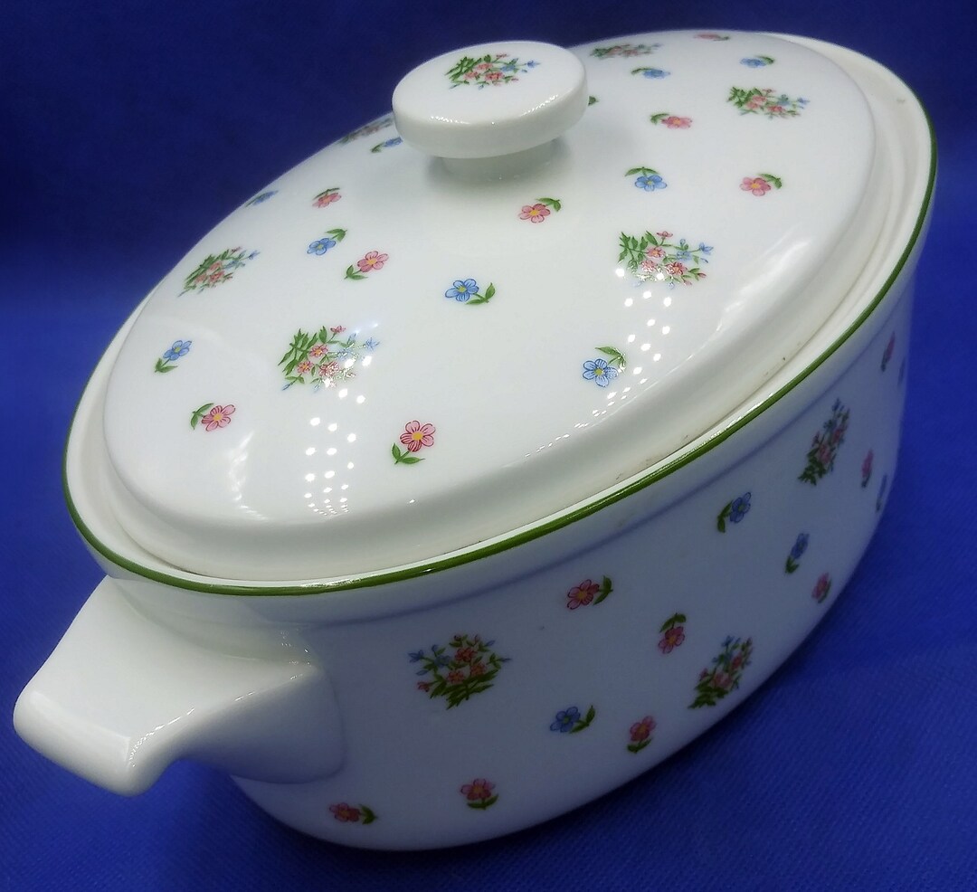 Casserole /cookware Dish. Andrea by Sadek Petite Fleur. Oval Oven-to ...