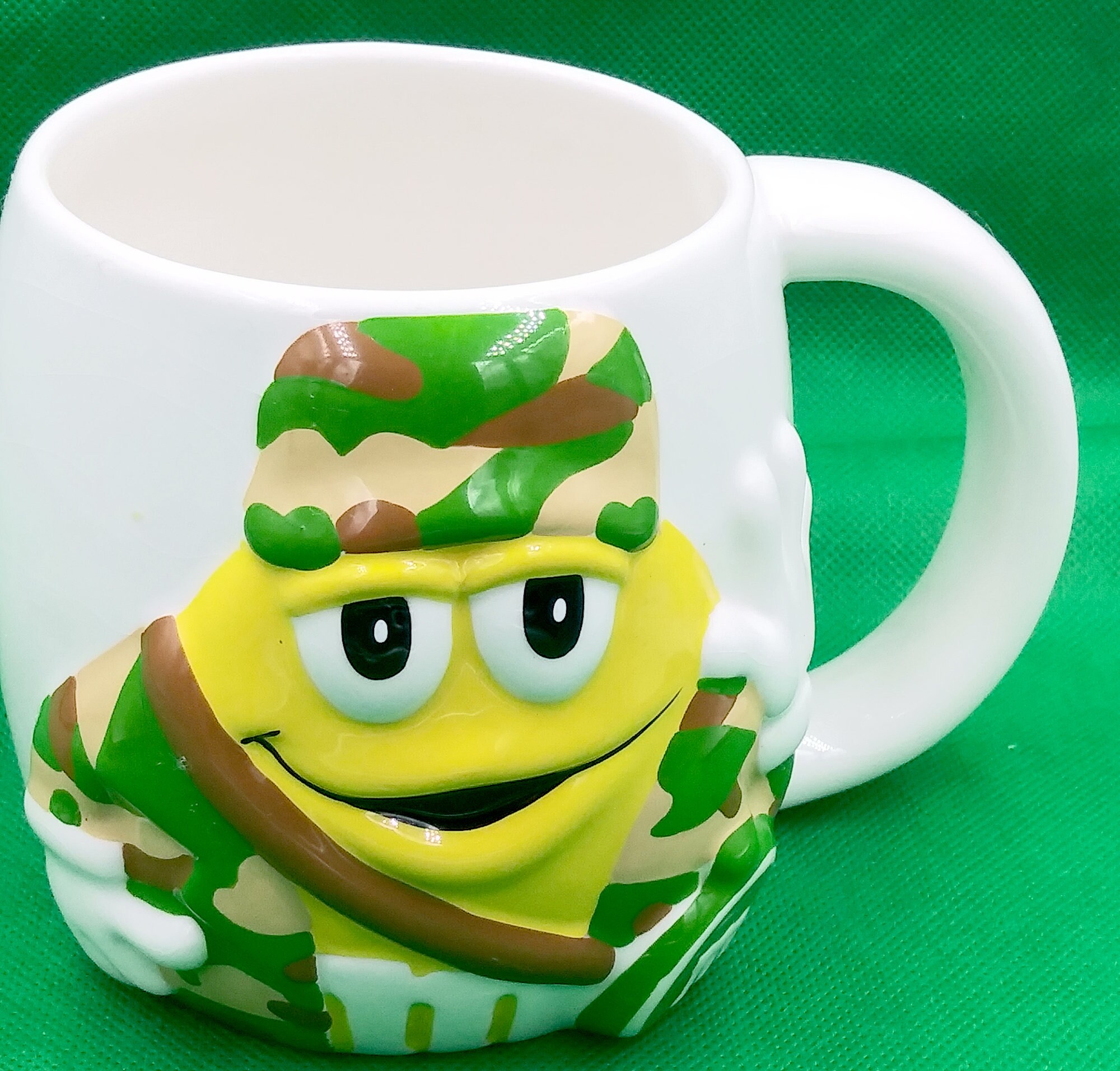 Galerie / Mars Iconic M & M's Yellow Peanut Mug/Cup | Etsy