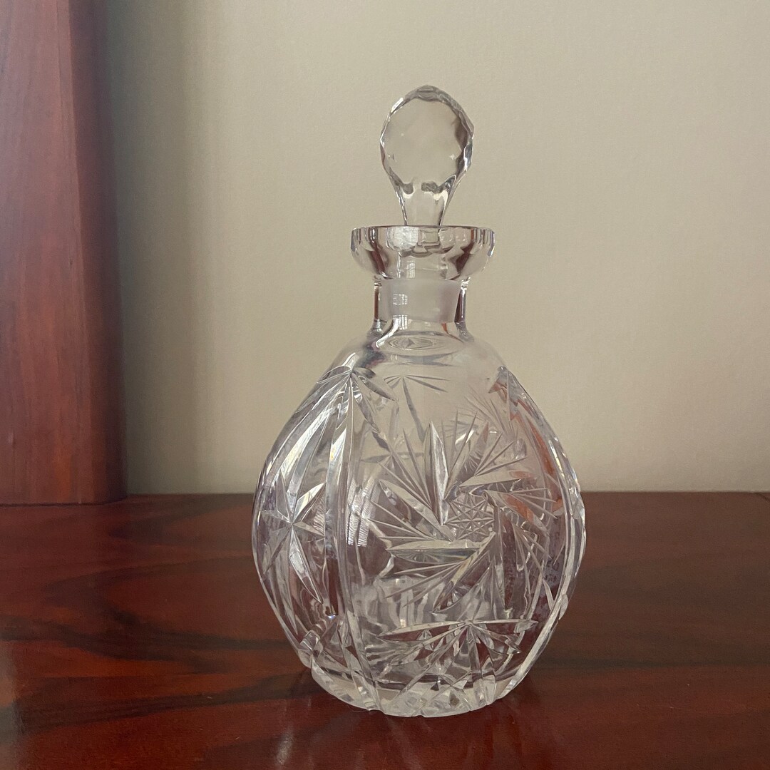 Vintage Pinwheel Decanter - Etsy