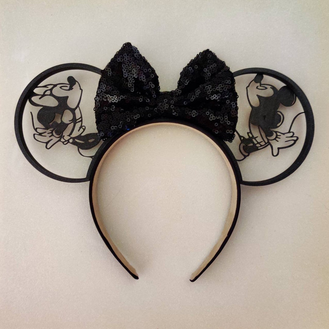 Kissing Mouse Ears | 3D Printed Ears | Mickey Inspired - Etsy