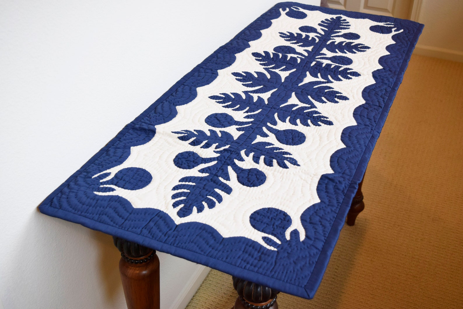 Hawaiian Quilt Table Runner | Bed Runner | Wall Hanging| Home Decor 20 ...