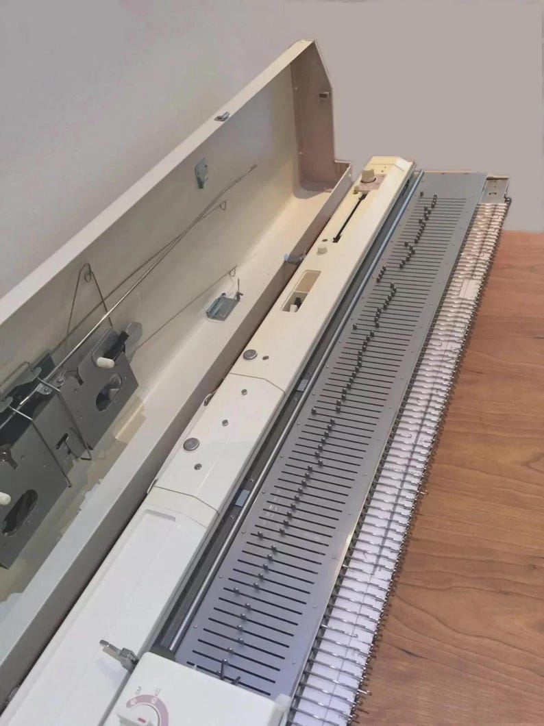 Creative KH260 9mm Bulky Gauge Punch Card Knitting Machine =brother ...