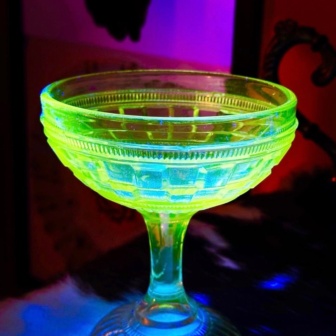 Decorative Compote Bowl Clear Manganese Glass Glowing UV Depression ...