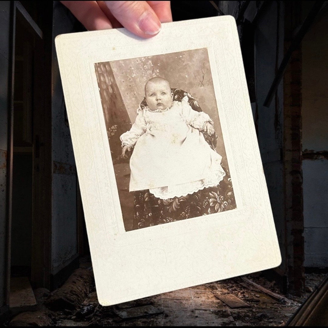 Vintage Postmortem Photo Family Photos Vintage Photography Vintage ...