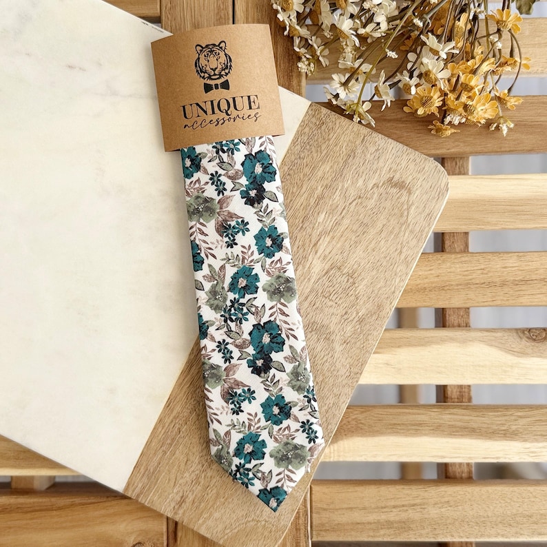 Teal Floral Skinny Tie: Spring Wedding Groomsmen Necktie - Etsy