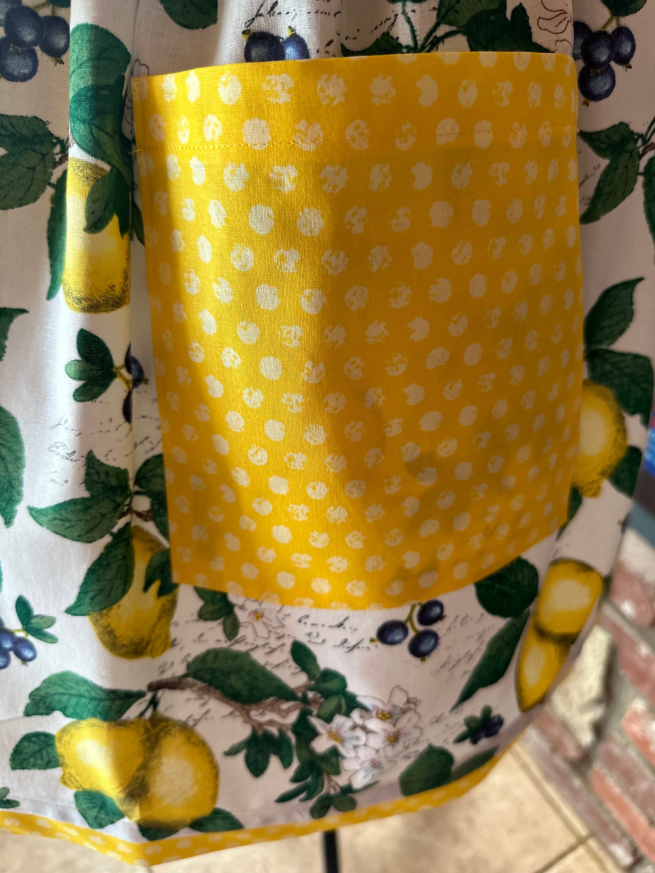 Charming Lemon Full Apron, Lemon Apron With Yellow Accent, Ladies Apron ...