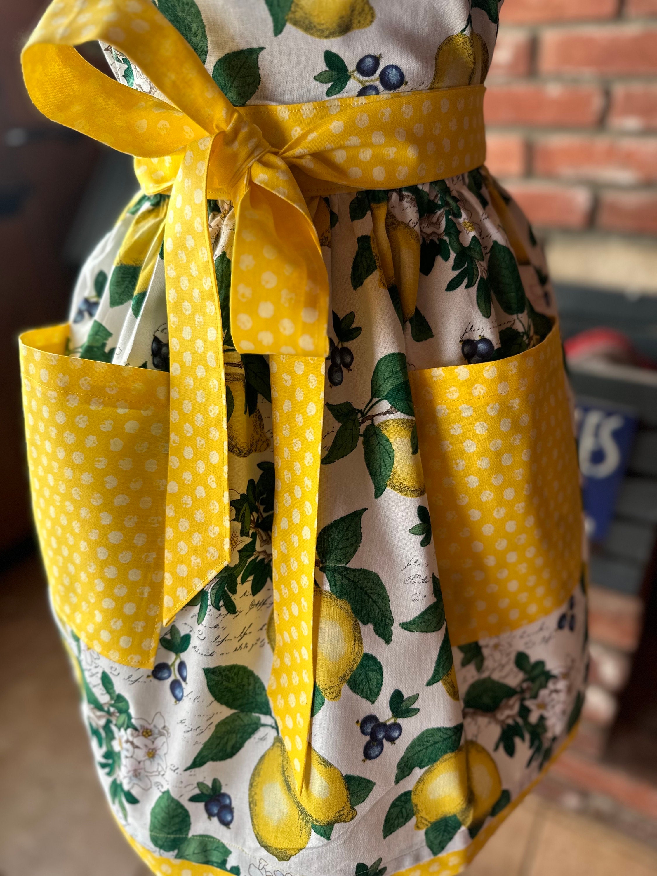 Charming Lemon Full Apron, Lemon Apron With Yellow Accent, Ladies Apron ...