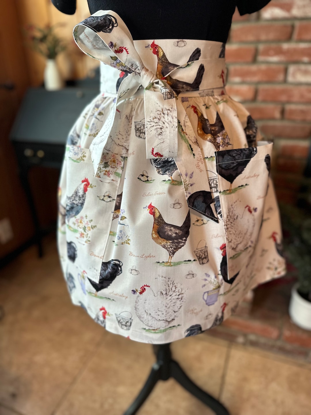Half Apron for the Chicken Lover Hen Apron Farm Apron - Etsy