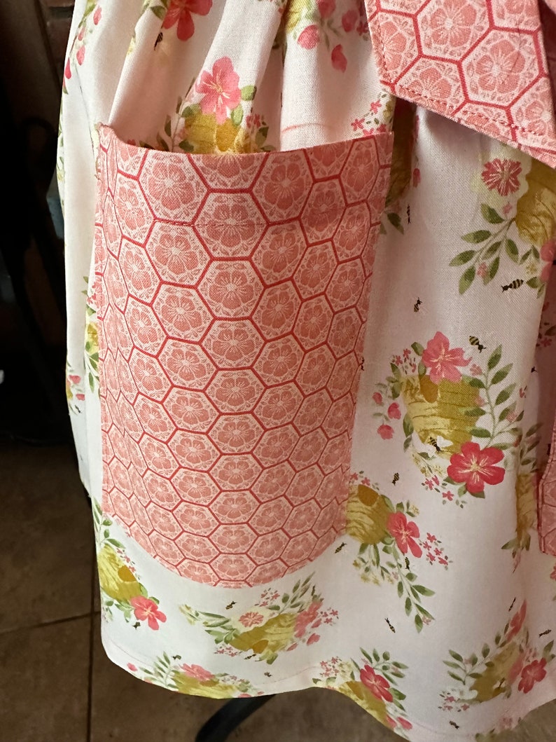 Charming Peach Tone Bee Hives Full Apron, Bees and Flowers Full Apron, Honeycomb Apron With ...