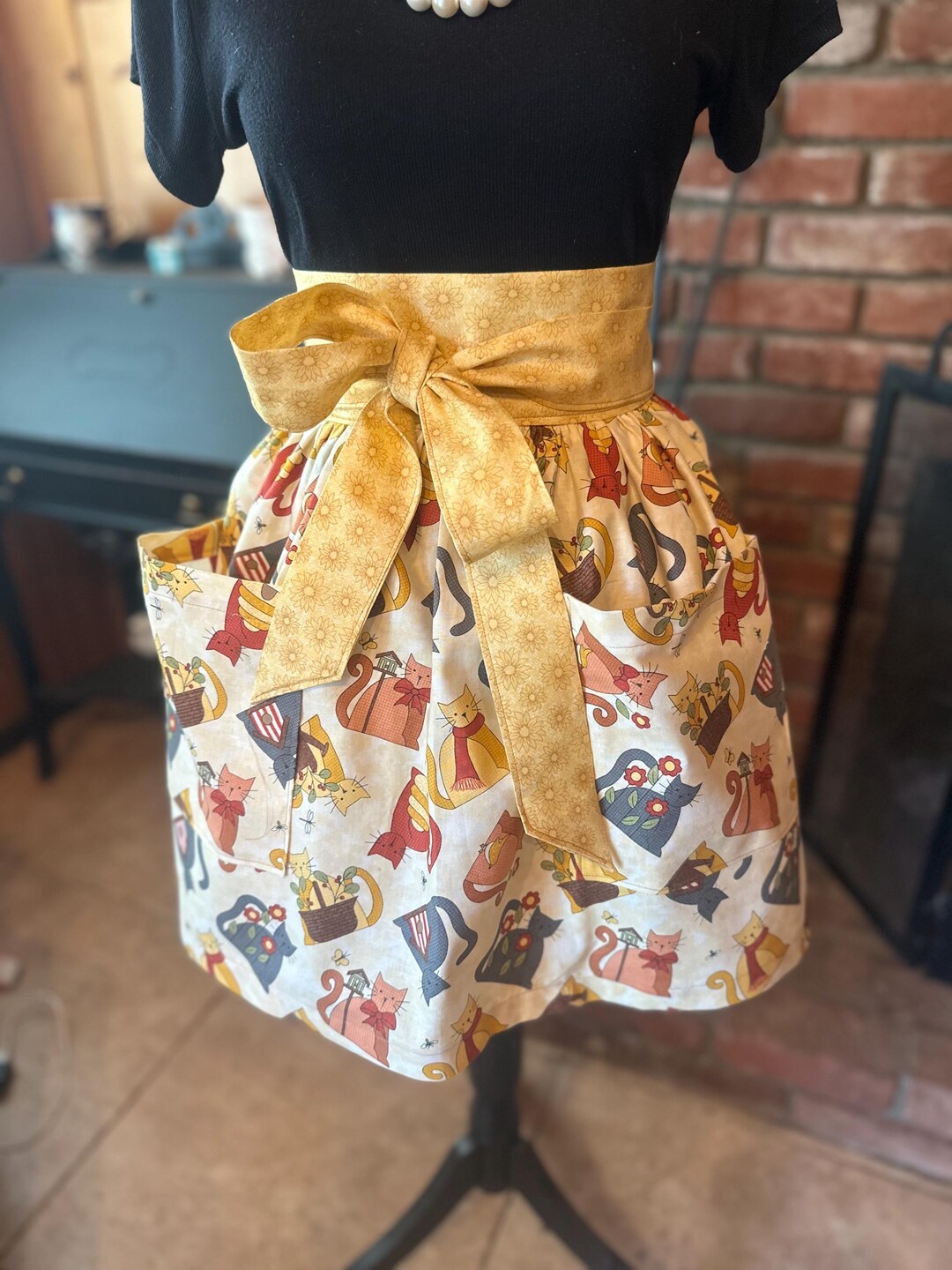 Whimsical Cats Kitchen Apron – Cat Lover Gift, XS-XL - Etsy