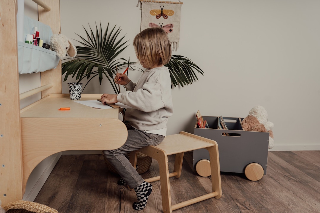 Table & Chair for Climbing Wall - Triangle (2in1), Kids Table and Chair ...