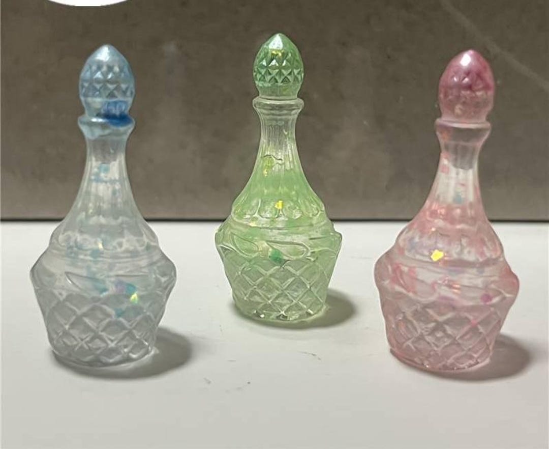 Miniature Sparkling Decanters, Choice of 3 Resin Dollhouse Accessories ...