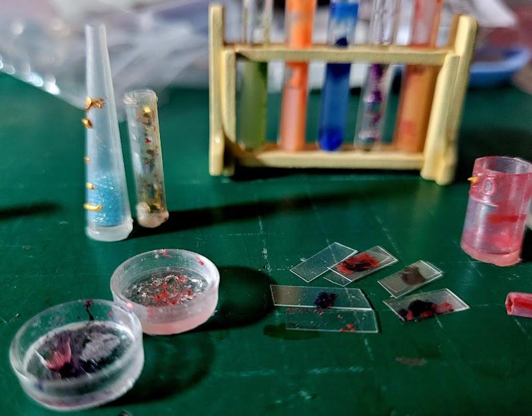 Miniature Science Lab Test Tube Set – 1:12 Scale Dollhouse Chemistry ...