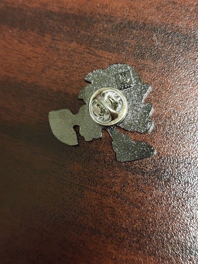Sonic the Hedgehog Metal Pins sonic Tails Knuckles - Etsy