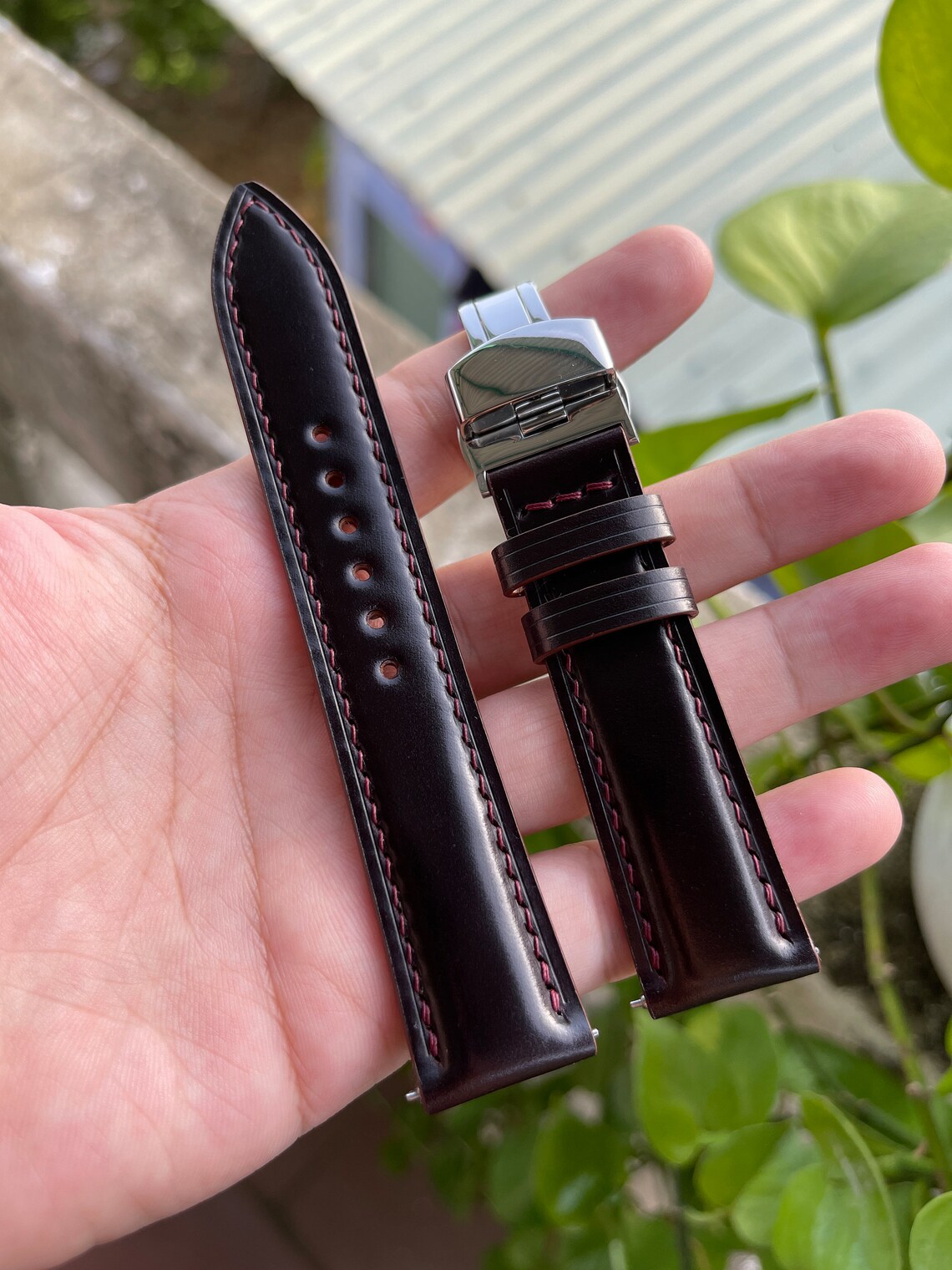 Color 8 Horween Shell Cordovan Leather Watch Strap in All - Etsy