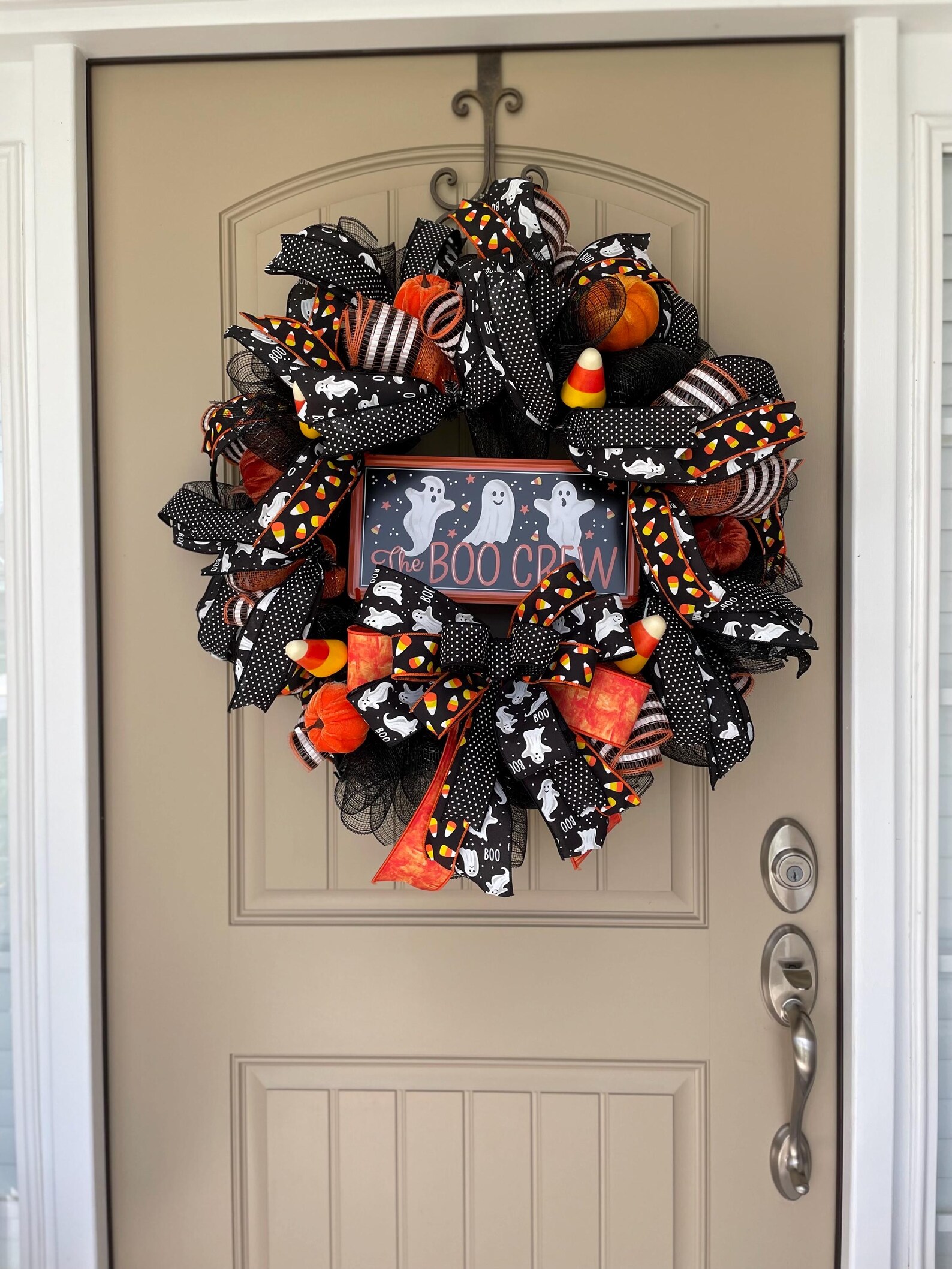 Boo Crew Halloween Wreath, Halloween Wreath, Halloween Decor, Ghost ...