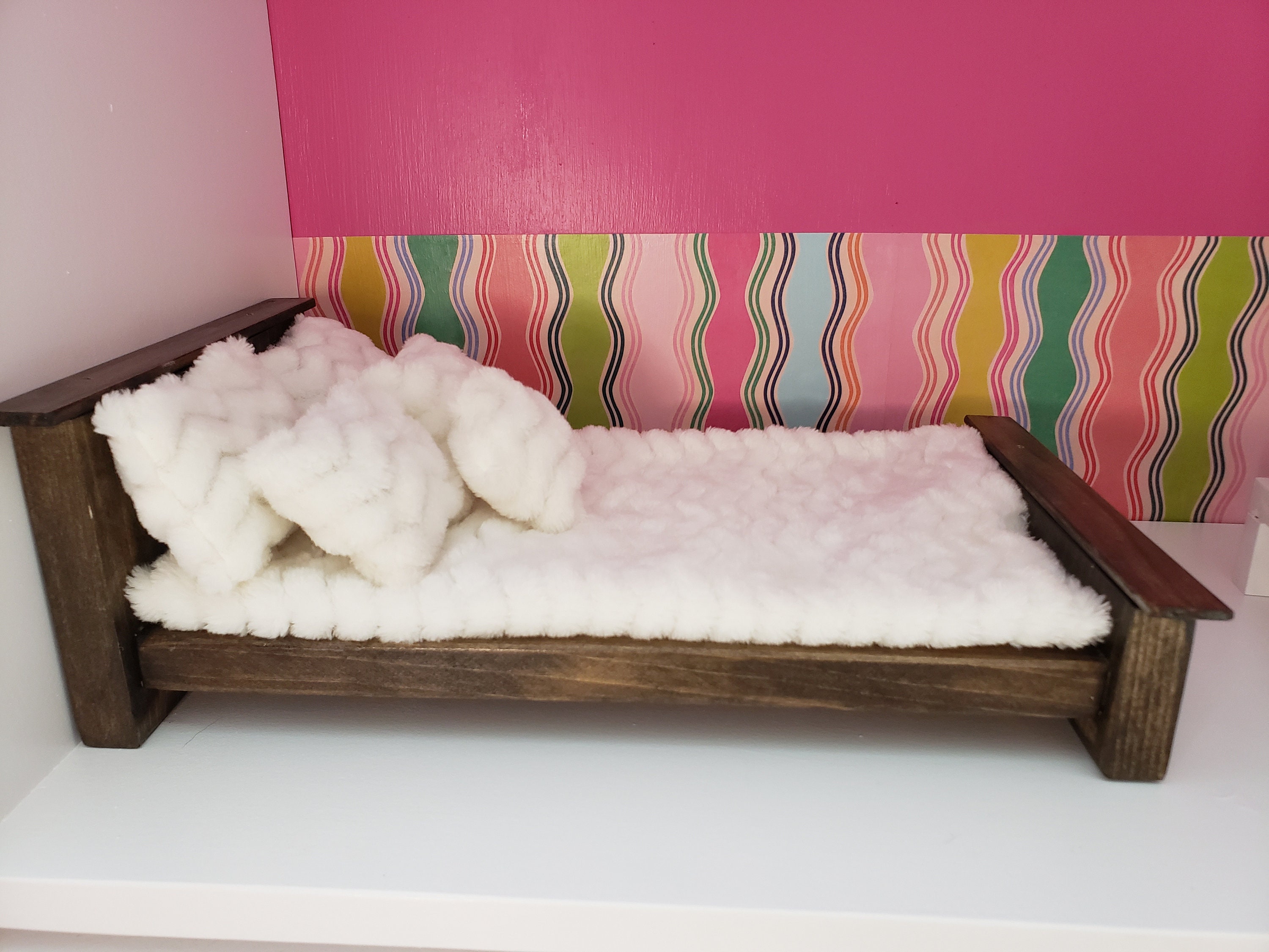 1:6 Scale Wooden QUEEN Bed | Dark Walnut Stained Bed | White Comforter ...
