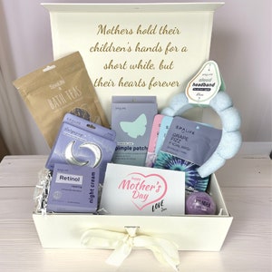 Blissful Mom Spa Retreat Gift Set, Mother's Day Spa Box Set, Spa Day ...