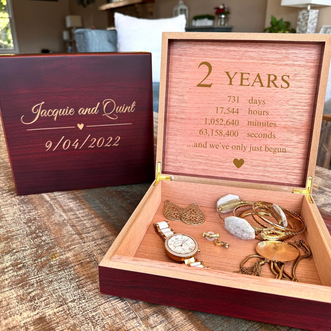 Engraved Cherry Wood Keepsake Box, Personalized Anniversary Gift - Etsy